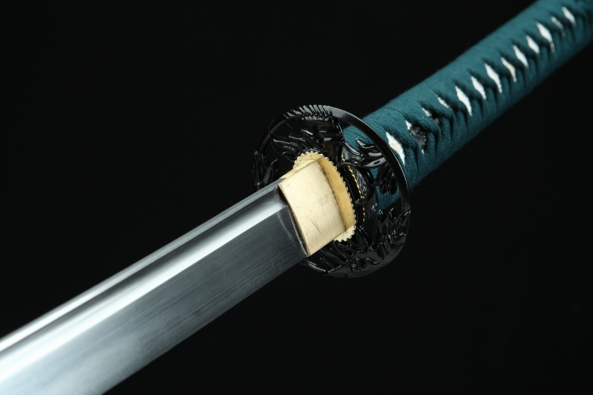 Green Sting Katana (T10 Steel) | Katana Heaven